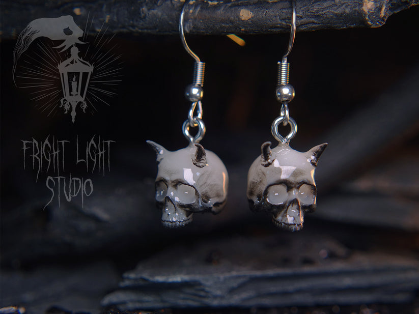 Devil Skull Ghost (Pair) – Fright Light Studio