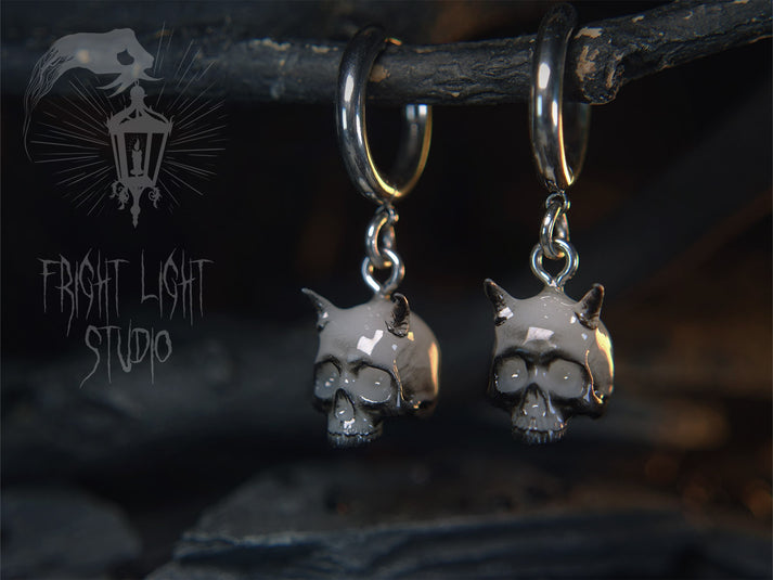 Devil Skull Ghost (Pair) – Fright Light Studio